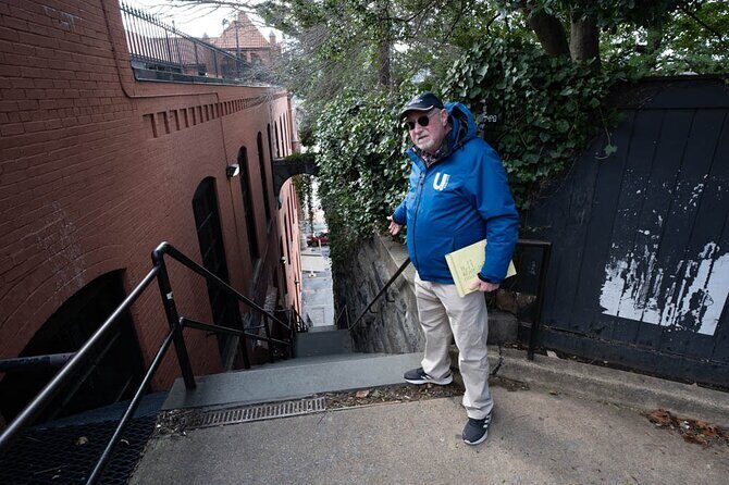 Dark History: Georgetown Spies, Lies, & Politics Walking Tour - Who Will Love This Tour?