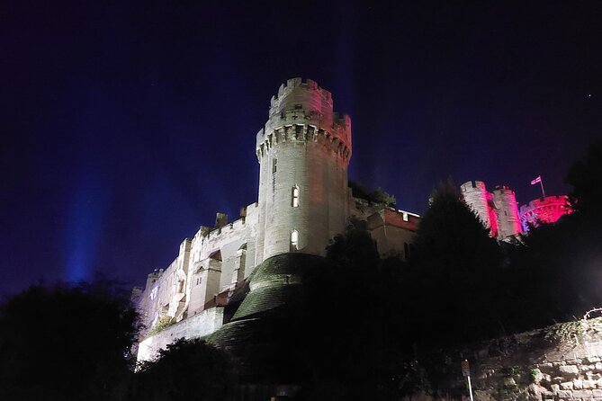 Dark History Walking Tour in Warwick - Accessibility and Transportation