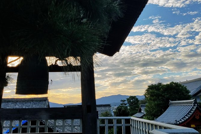 Dark Kyoto Tour - Exploring Gions Haunted Alleyways