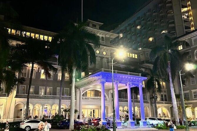 Dark Side Adventure Tours: Ghosts of Waikiki - A Closer Look at the Haunted Itinerary