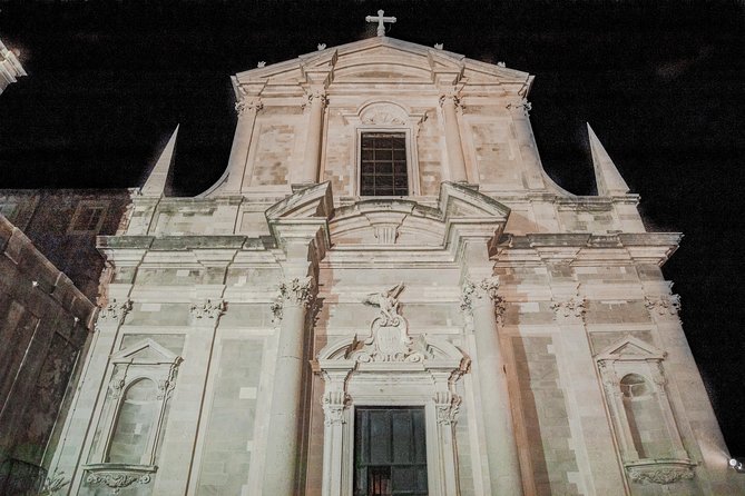 Dark Tales of the Old Town - Forbidden Love and Tragic Destinies