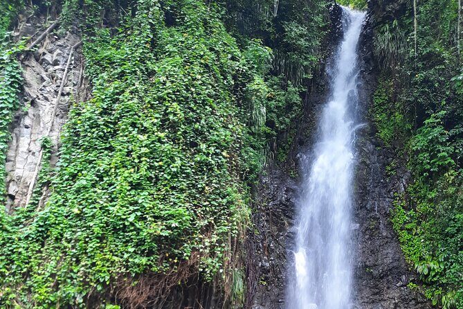 Dark View Falls - St. Vincent - Key Points