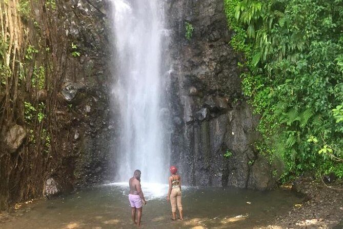 Dark View Falls Tour and Beach - Exploring the Dark View Falls Tour and Beach Experience