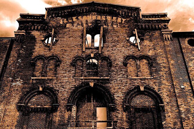 Darkside of Brewing Tour: Tales of Cincinnati's Haunted and Gruesome Past - Walking the Path Through Cincinnati’s Haunted Past