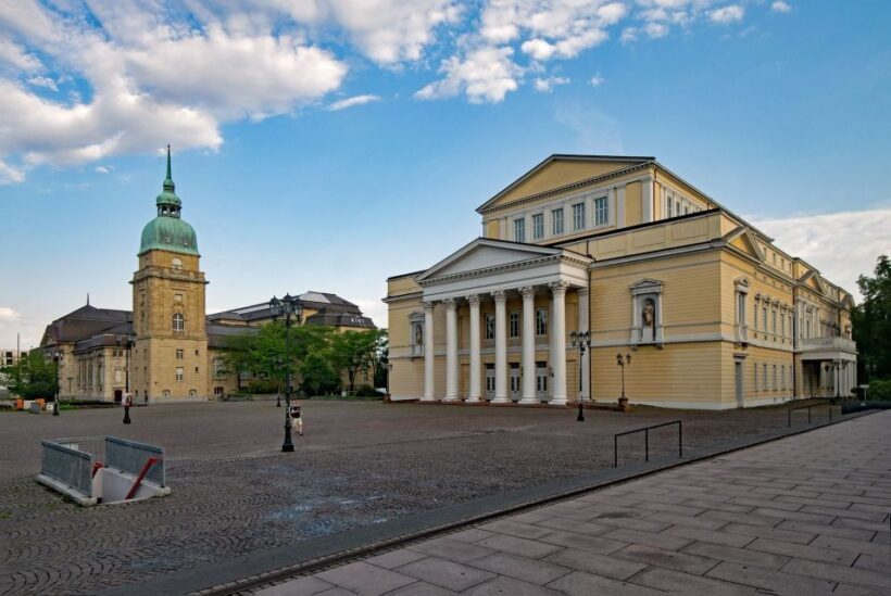 Darmstadt: Private Guided Walking Tour - The Romantic and Cultural Touchpoints