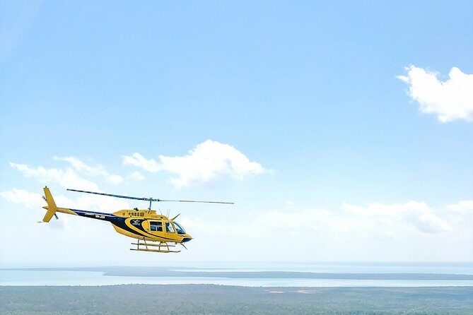 Darwin Cyclone 30 Minutes Helicopter Tour - Key Points
