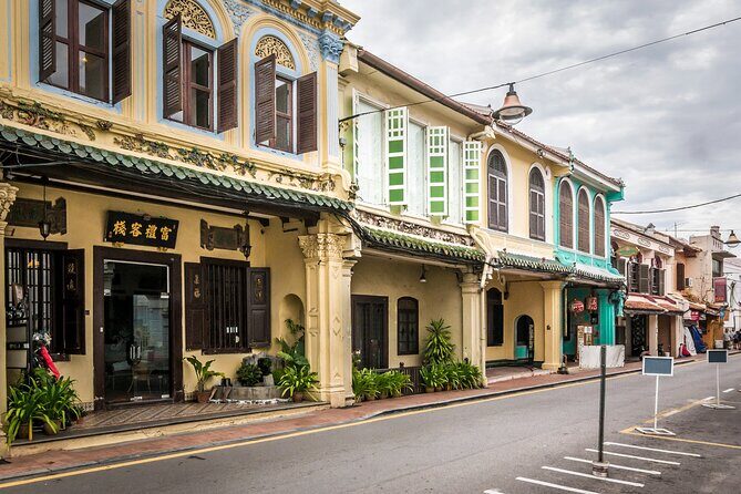 Darwins Historic Charms - Guided Walking Tour - Who Should Consider This Tour?