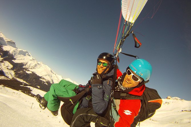 Davos Absolutely Free Flying Paragliding Tandem Flight 1000 Meters High - Unforgettable Moments