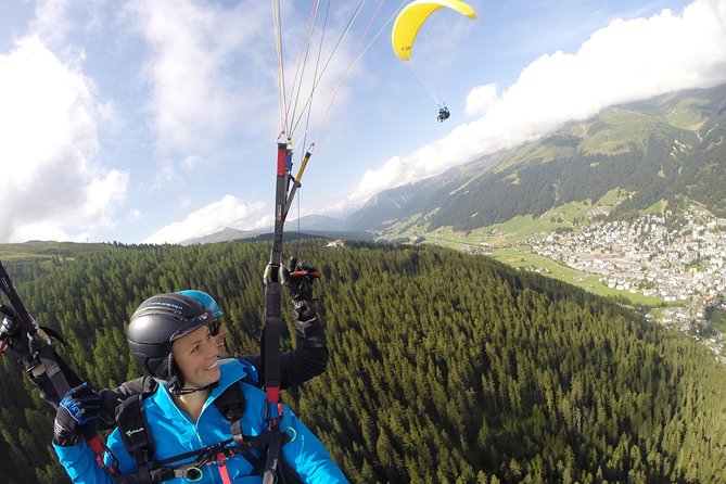 Davos Paragliding Private Tandem Pilot Half Day - Accessibility and Health Considerations