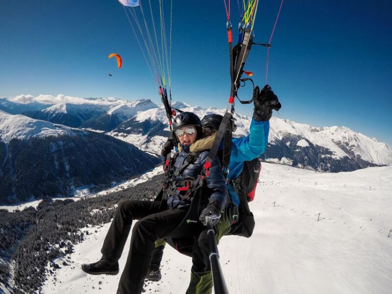 Davos: Tandem Paragliding Flight - Pilot Expertise
