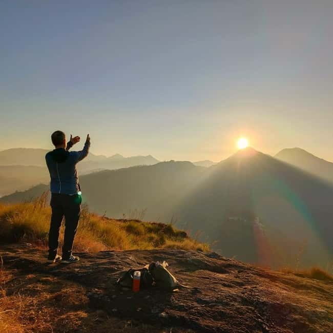 Dawn's Embrace: Sun Rise Trek at Lakshmi Hills, Munnar - Key Points