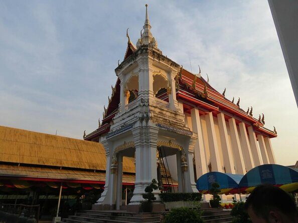 Day Biking Tour to Koh Rattanakosin from Bangkok - The Itinerary Breakdown: What to Expect