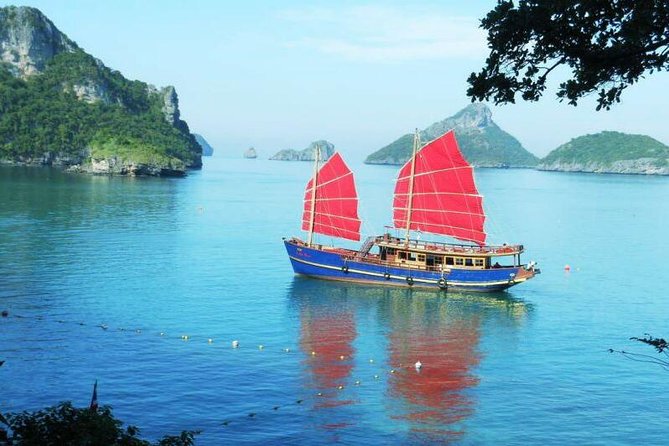 Day Cruise 10h to Angthong Marine Park on luxury boat / incl. breakfast & lunch - Key Points