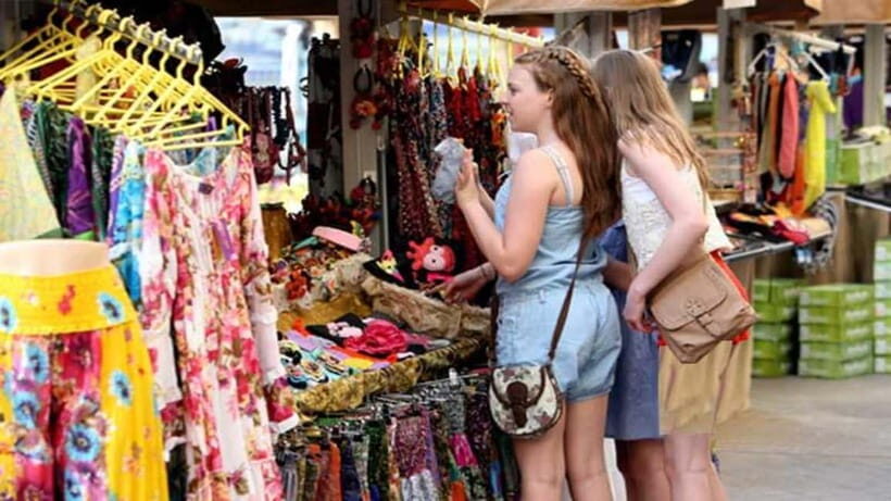 Day Customized Delhi Shopping Tour with Female Consultant - Who Will Love This Tour?