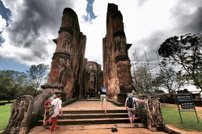 Day Excursion To Ancient City Polonnaruwa - Why Choose This Tour?