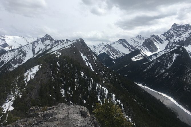 Day Hike in Kananaskis Country - An In-Depth Look at the Kananaskis Day Hike Adventure