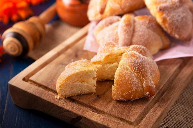 Day of the Dead in Puebla and Dead Bread Workshop - Practical Aspects and Value