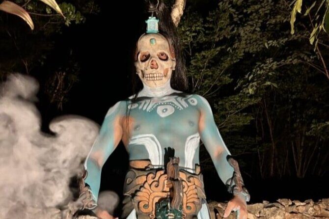 Day of the Dead Tour & Taco buffet - Exploring the Day of the Dead Tour & Taco Buffet in Merida