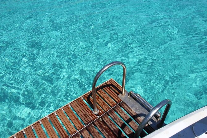 Day on a Boat in the Archipelago of La Maddalena With Lunch - Group Size and Pricing