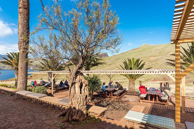 Day Pack @ Ponta De São Lourenço - Meeting Point and Transportation