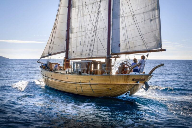 Day sail in the heart of the Calanques with lunch - What’s Included and What’s Not