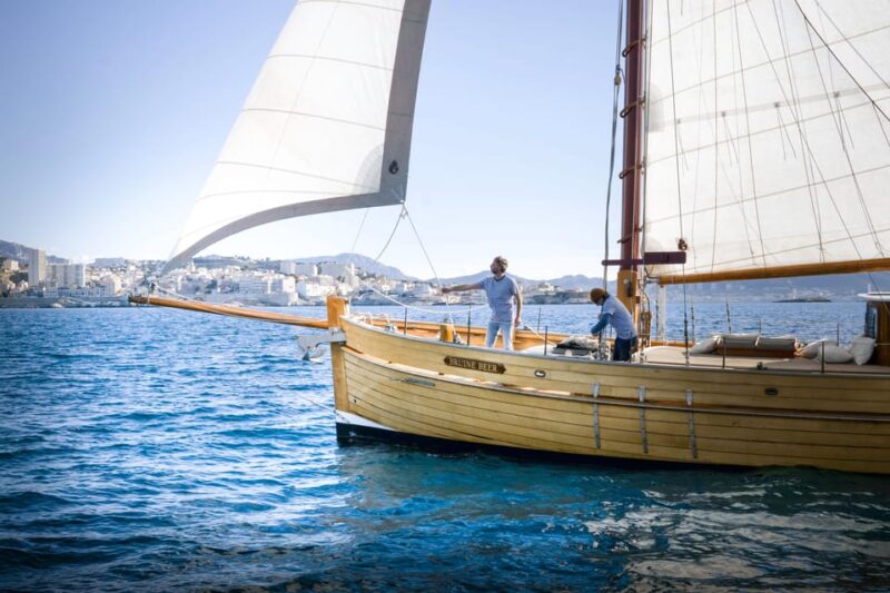 Day sail in the heart of the Calanques with lunch - The Value of This Experience