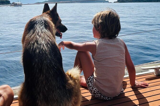 Day Sailing Skiathos Skopelos With Lunch on Rainbow Yacht - Meeting Point and Transportation