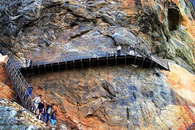 Day tour from Kandy to Sigiriya,Pidurangala Rock & Cave Temple - The Sum Up