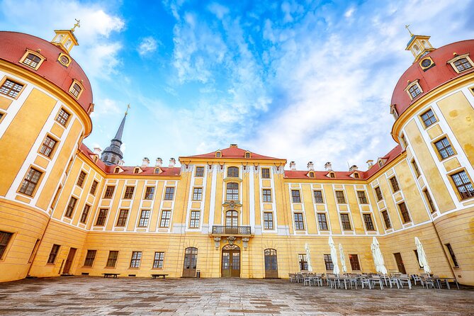 Day Tour from Vienna to Hallstatt and Salzburg with Photographer - FAQs