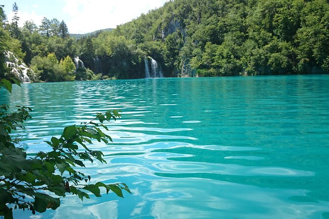Day Tour from Zadar to Plitvice Lakes - The Practical Details: Transportation, Timing, and Group Size