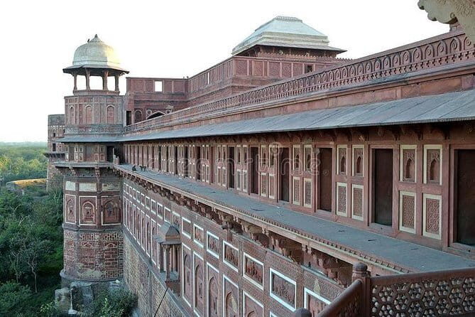 Day tour of agra by Superfast train including entrances ,lunch and guide - A Closer Look at the Itinerary