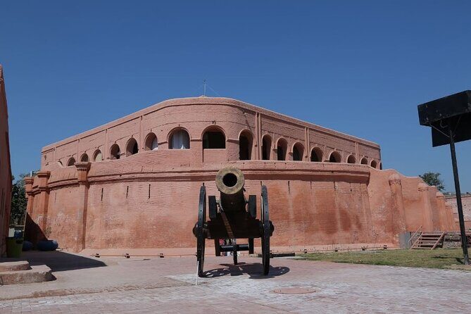 Day Tour of Gobindgarh Fort and Sada Pind - An In-Depth Look at the Tour Experience