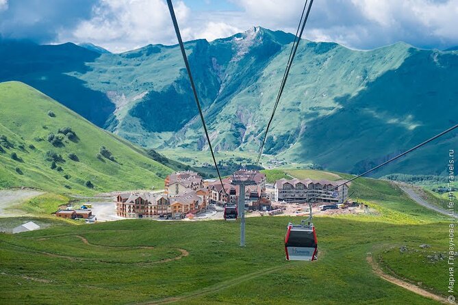 Day Tour Tbilisi – Ananuri – Kazbegi – Tbilisi - Exploring Tbilisi