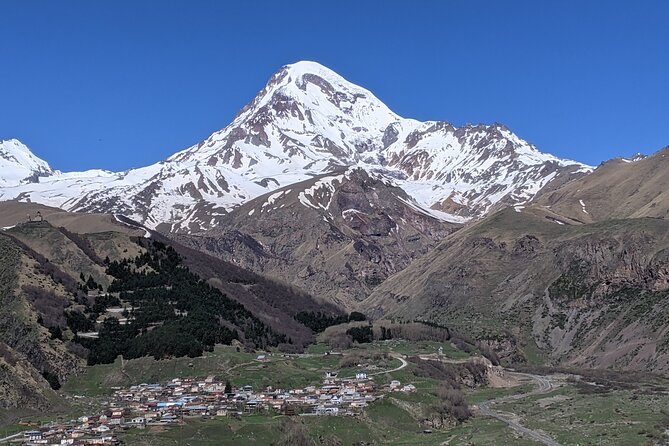 Day Tour Tbilisi – Ananuri – Kazbegi – Tbilisi - The Drive to Kazbegi