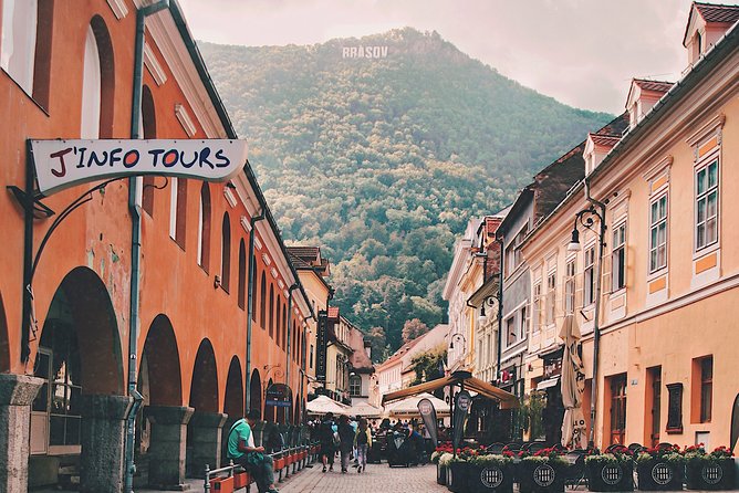 Day Tour to Brasov and Bran - Discovering Brașovs Landmarks