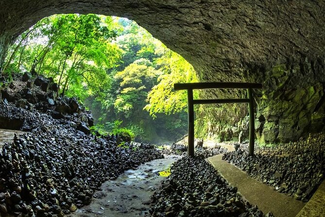 Day Tour to Miyazaki Takachiho Gorge & Shrine Depart From Fukuoka - Accessibility and Policies