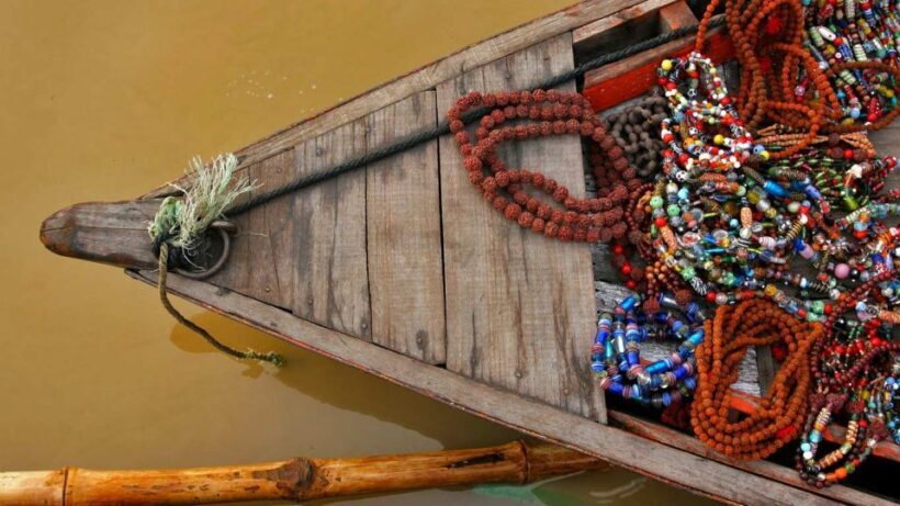 Day Tour to Sarnath with Boating & Ganga Aarti - Exploring Old Varanasi: Narrow Streets & Local Life