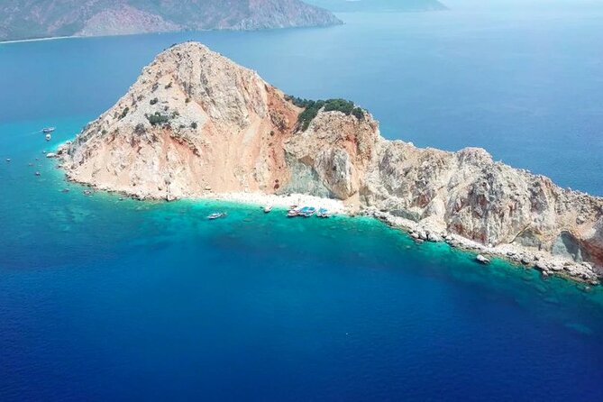 Day Tour to Suluada by Boat - Tour Overview