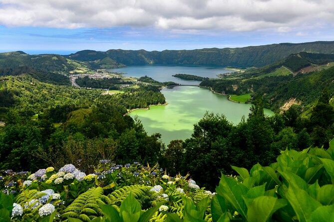 Day tour to the amazing Sete Cidades - Key Points