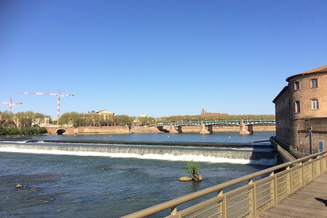 Day tour to Toulouse and the Canal du Midi. Private tour from Carcassonne. - FAQs