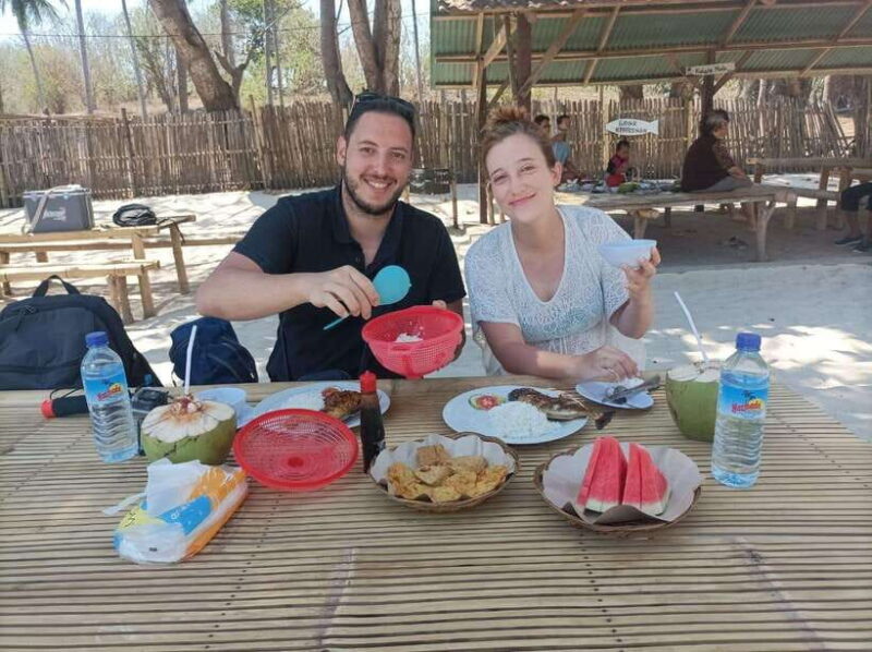 Day Trip 5 Secret Gilis: Layar,Rengit,Nanggu,Tangkong,Kedis - Beach Relaxation & Local Refreshments