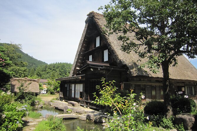 [Day Trip Bus Tour From Kanazawa Station] Weekend Only! World Heritage Shirakawago Day Bus Tour - Recommendations for Sightseeing and Photo Opportunities