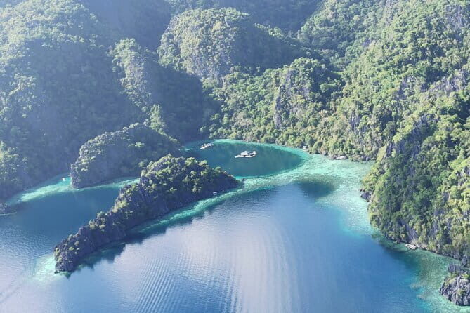 Day Trip Coron Island Tour by Seaplane from Puerto Princesa - Included in the Package: Whats in the Price
