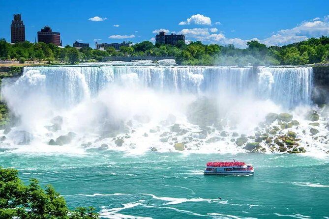 Day-Trip from Toronto to Niagara Falls with skip-the-line boat - The Whirlpool Rapids and Niagara-on-the-Lake