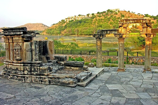 Day Trip from Udaipur to Nathdwara, Eklingji, and Haldighati - FAQ