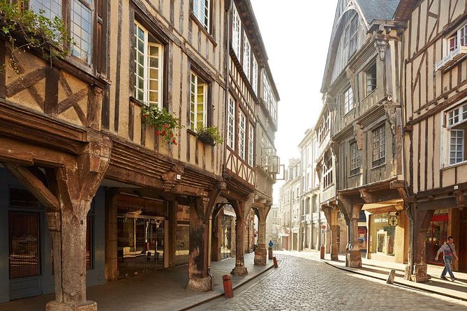 Day Trip Mont Saint-Michel, Cancale & Dinan from Saint-Malo - 10 hours - FAQ