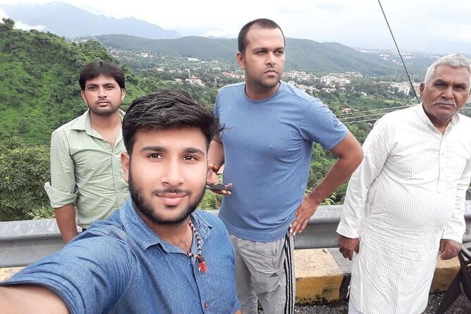Day Trip of Rishikesh and Haridwar From Delhi By Car - Who Will Appreciate This Tour?