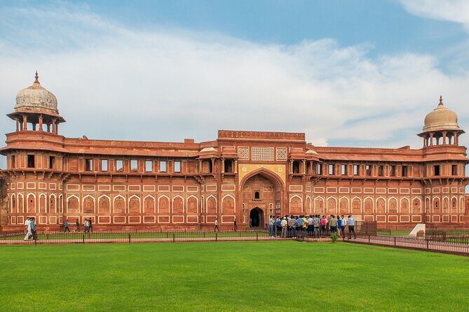 Day Trip to Agra (Guided Full Day Sightseeing Tour from Jaipur) - The Experience and Value