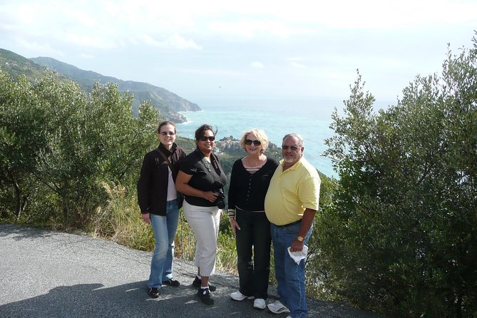 Day trip to Cinque Terre by Deluxe minivan & Hiking - Who Will Love This Tour?