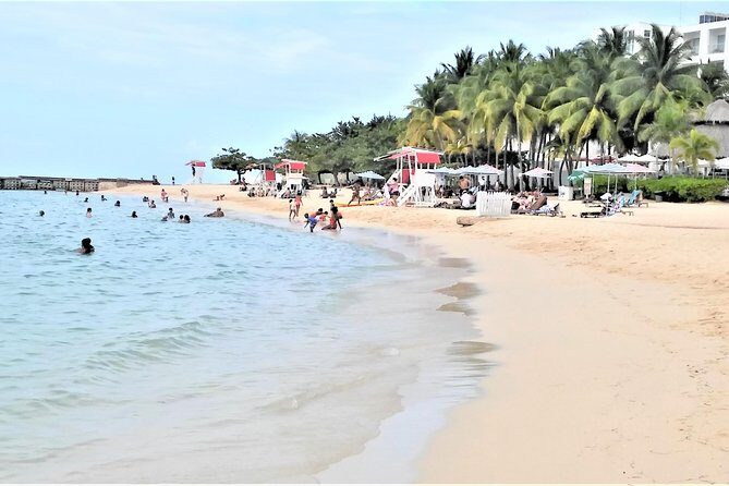 Day Trip to Doctor's Cave Beach, Margaritaville and Hip-Strip Shopping from Falmouth - FAQ